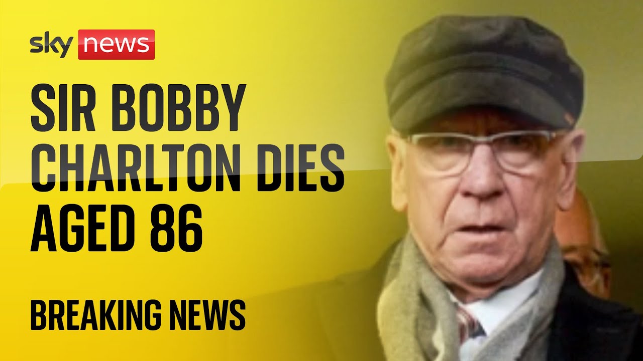 Sir Bobby Charlton, England World Cup winner and Manchester United ...