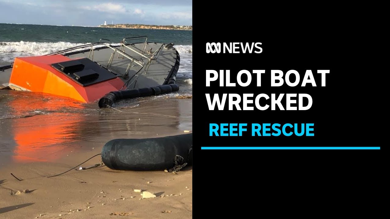 Men rescued from pilot boat wreck at Point Lonsdale | ABC News - The ...