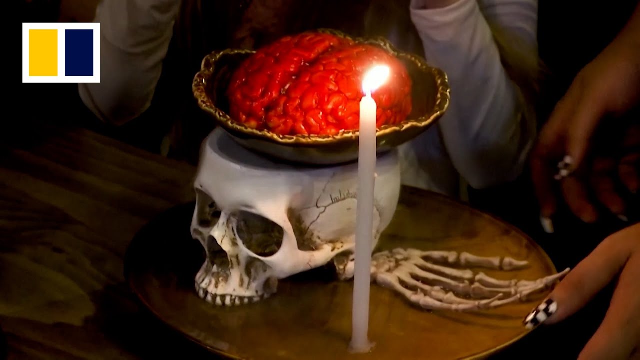 Brain cakes and eyeball milkshakes: the Thai cafe that will make you ...