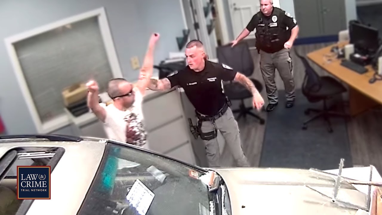 Top 7 Dumbest Suspected Criminals Caught on Camera - The Global Herald