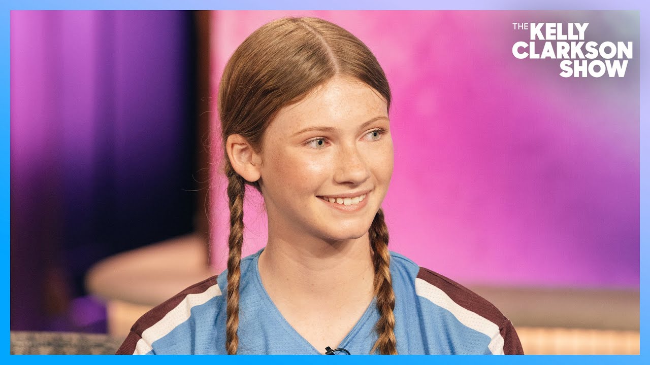 Kelly Clarkson Surprises Philadelphia All-Girls Baseball Team Founder ...