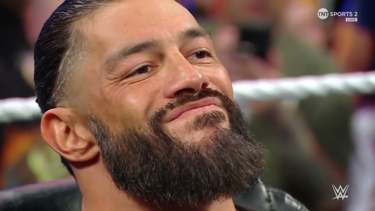 Roman Reigns and LA Knight sign contract for WWE Crown Jewel! ️ WWE ...