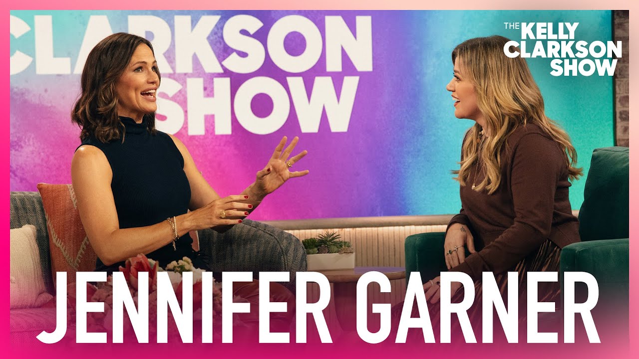 Jennifer Garner Gives Kelly Clarkson A Much-Needed Chicken Update - The ...