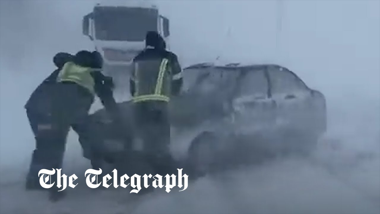 Snow storms cut off thousands of homes in Ukraine - The Global Herald