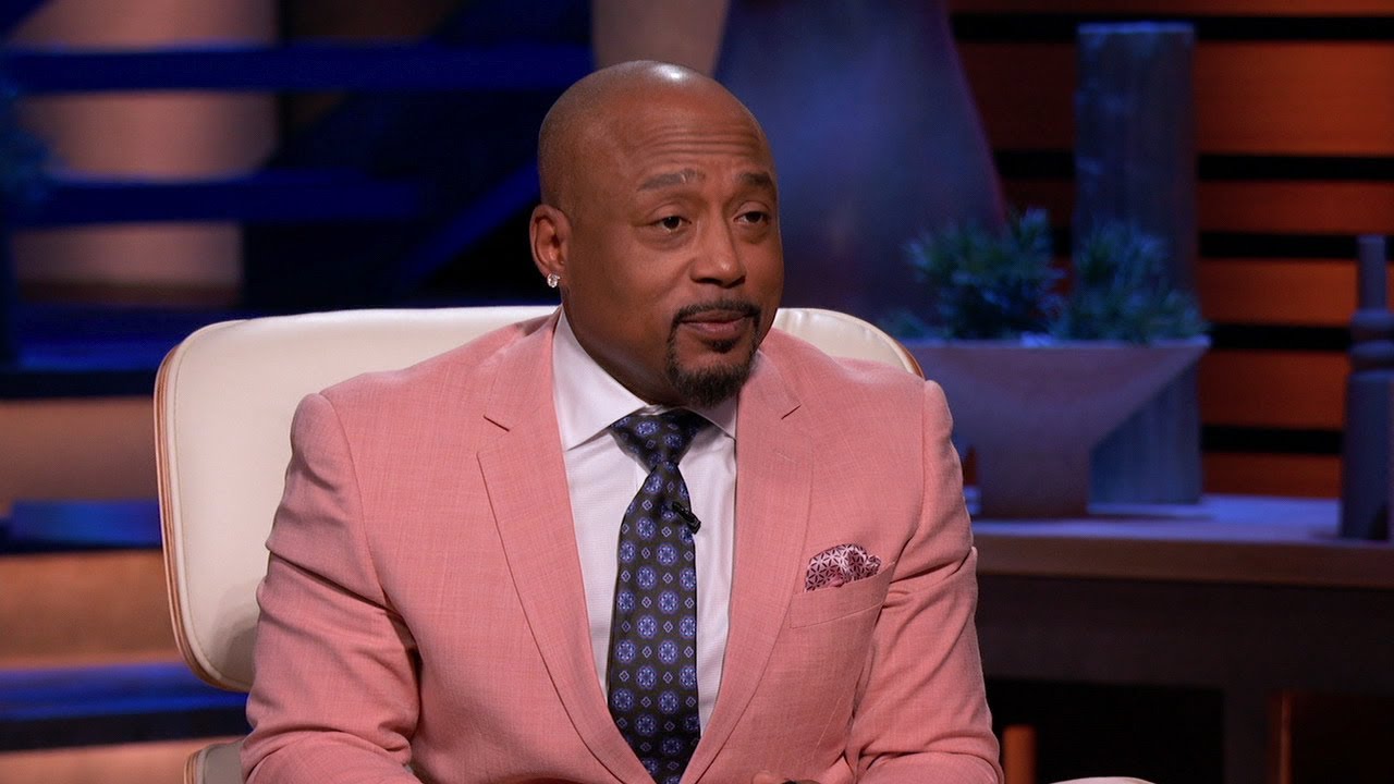 Daymond John Makes an Eye Opening Offer - Shark Tank - The Global Herald