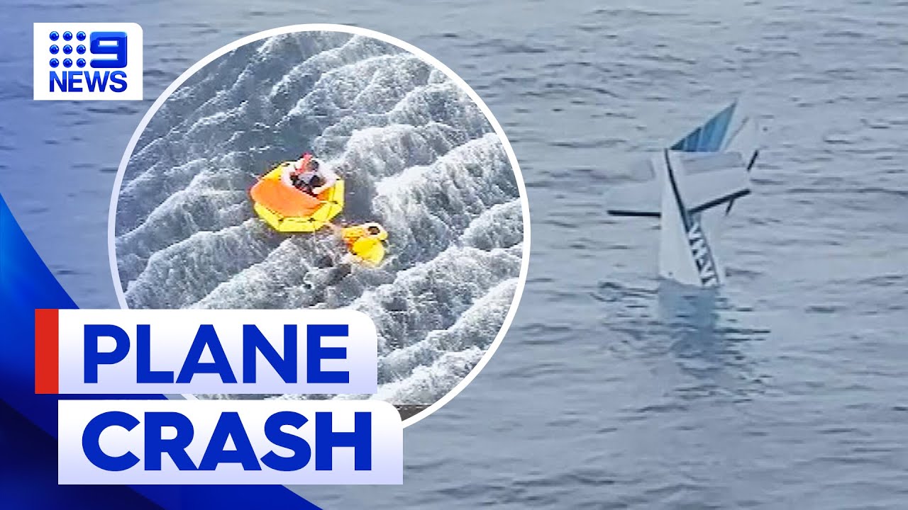 Plane crashes into water off Queensland's Sunshine Coast | 9 News ...