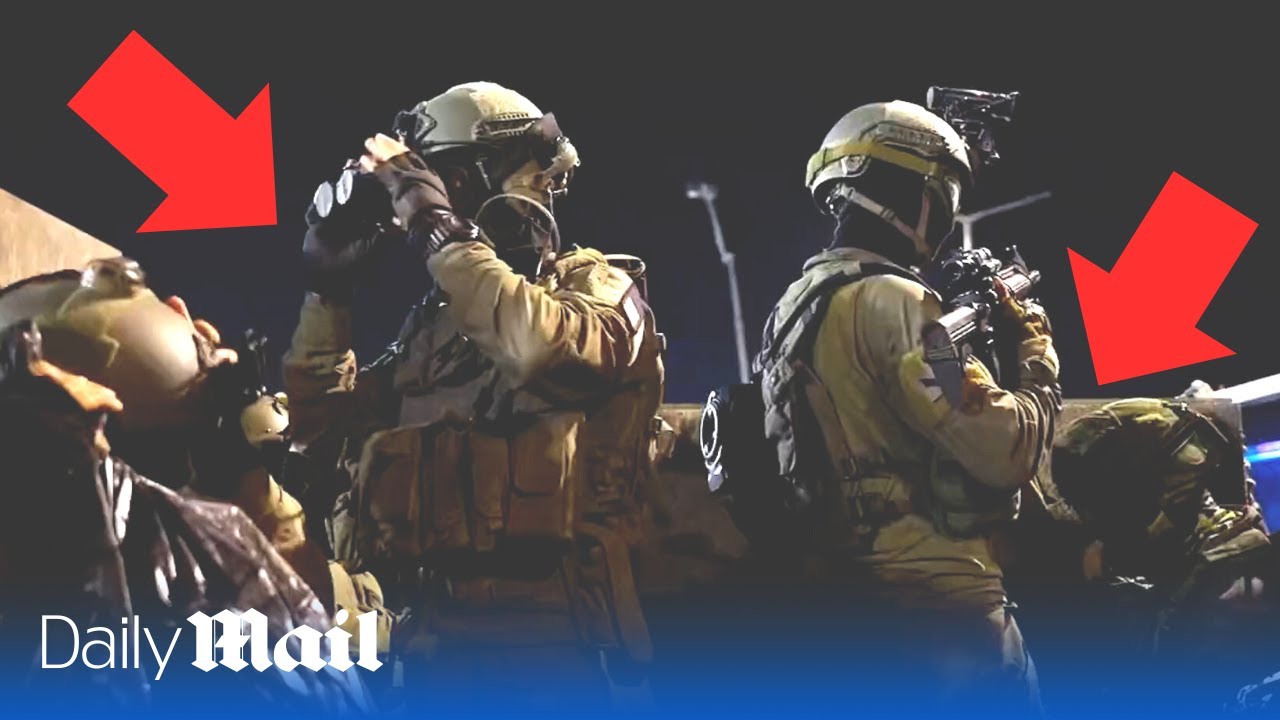 Israeli elite forces take down Hamas terrorists with attack dogs and ...