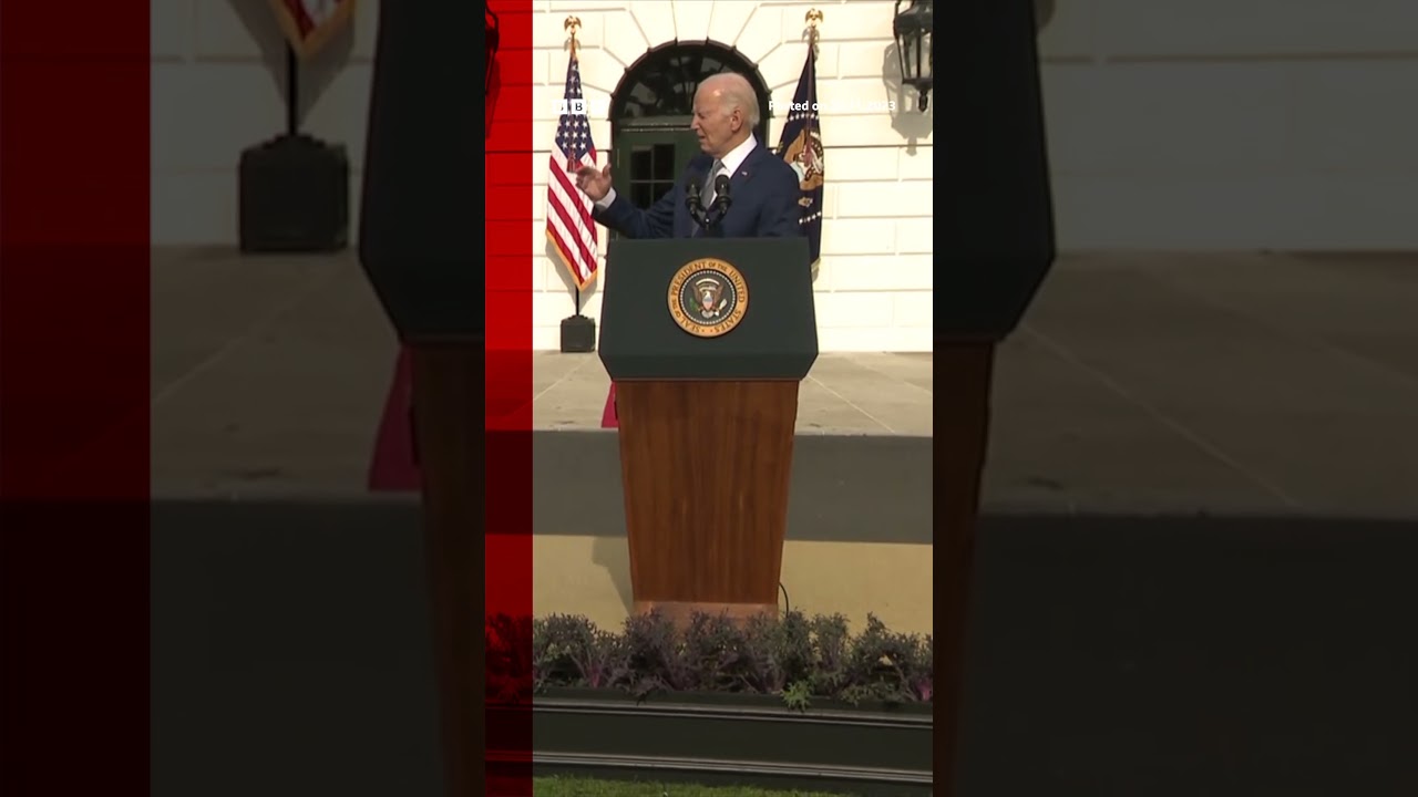 US President Joe Biden pardons Thanksgiving turkeys at White House # ...