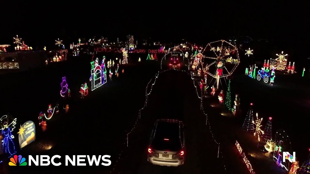 Community comes together to save beloved Christmas lights display after ...