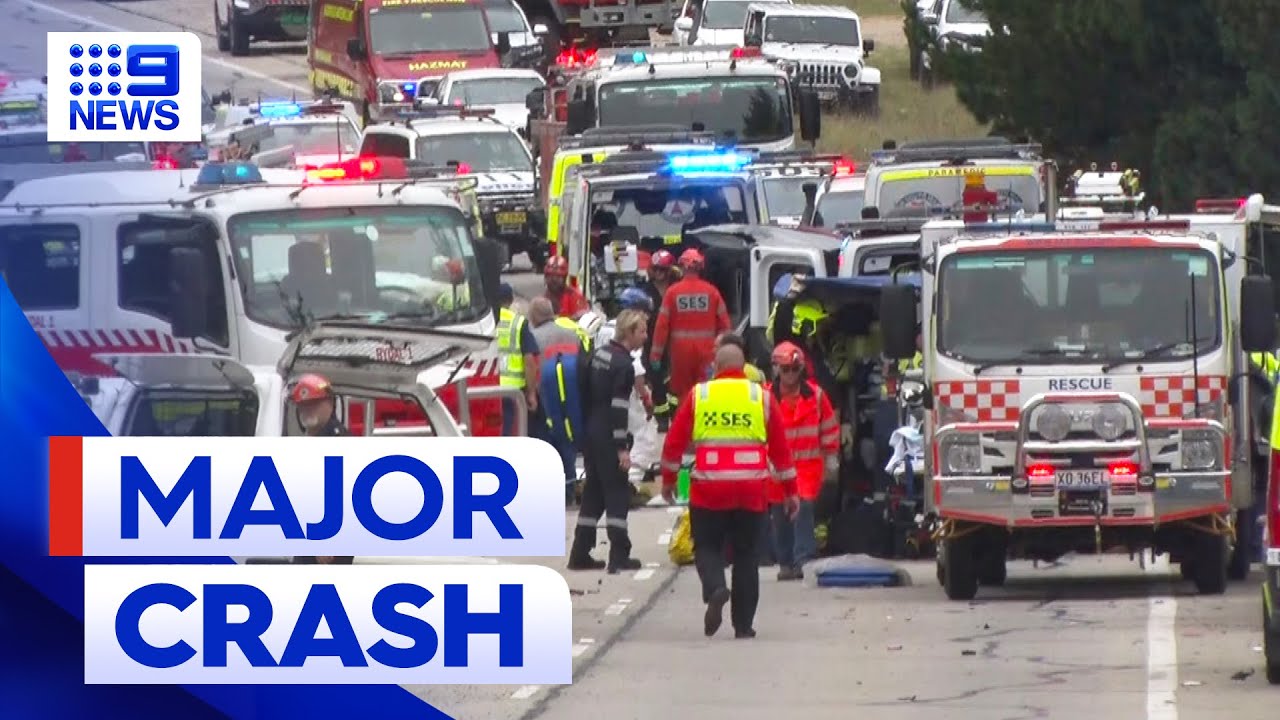 Major multi-vehicle car crash west of Sydney | 9 News Australia - The ...