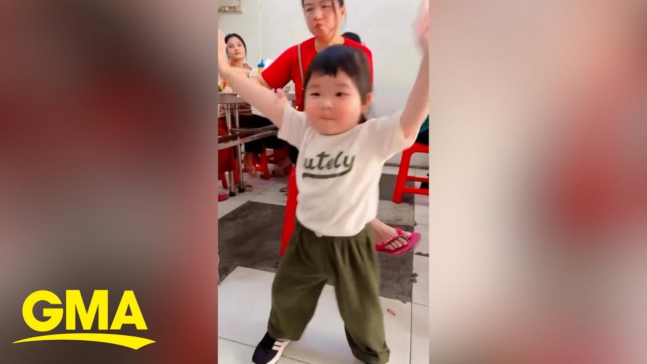 This girl boppin' along is the cutest thing you'll see all day - The ...