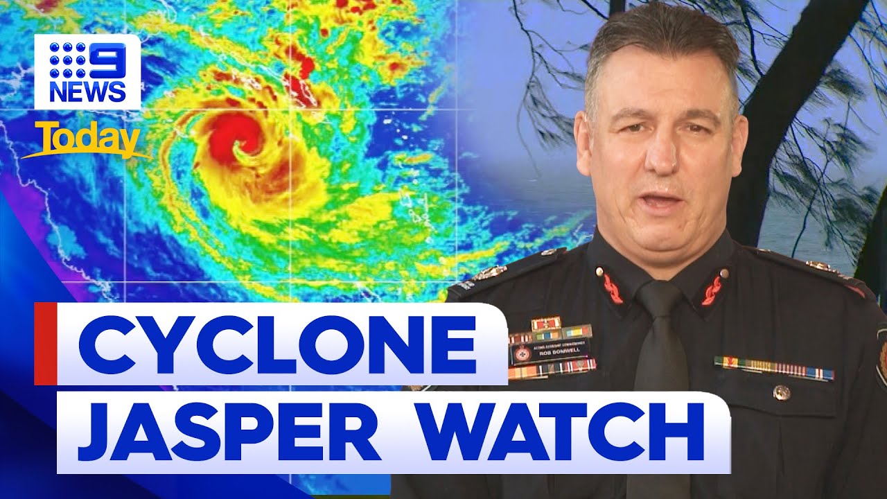 Powerful storm surge brought on by Tropical Cyclone Jasper | 9 News ...