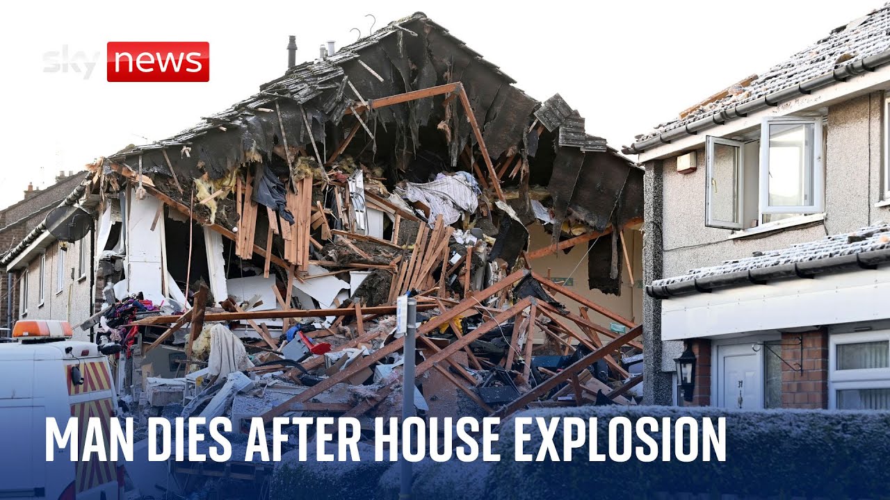 Edinburgh: Man dies after large explosion destroys house - The Global ...