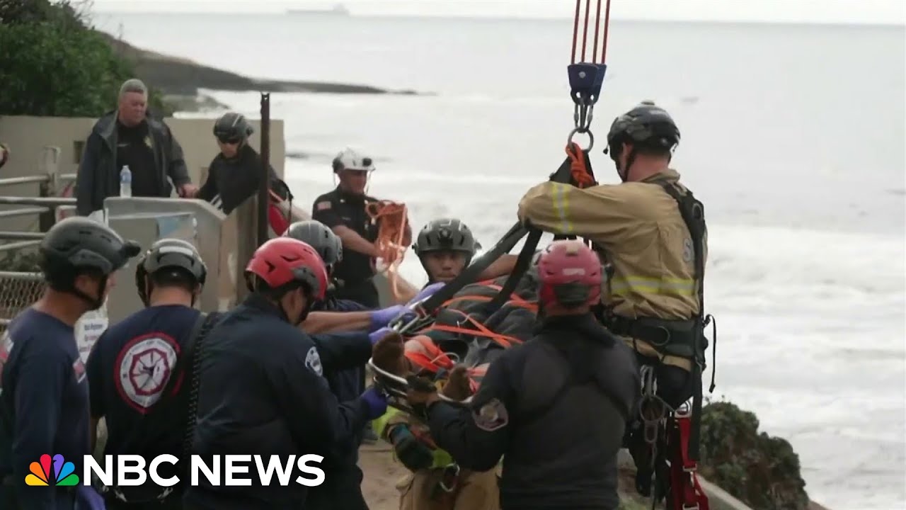 Dramatic rescue after man trapped inside a California cliff for days ...