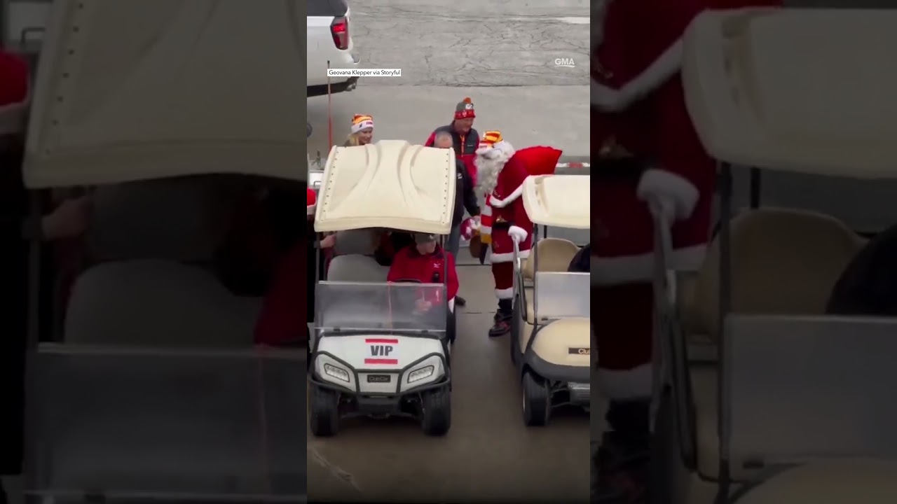Taylor Swift rides in a golf cart with Santa at Chiefs game - The ...