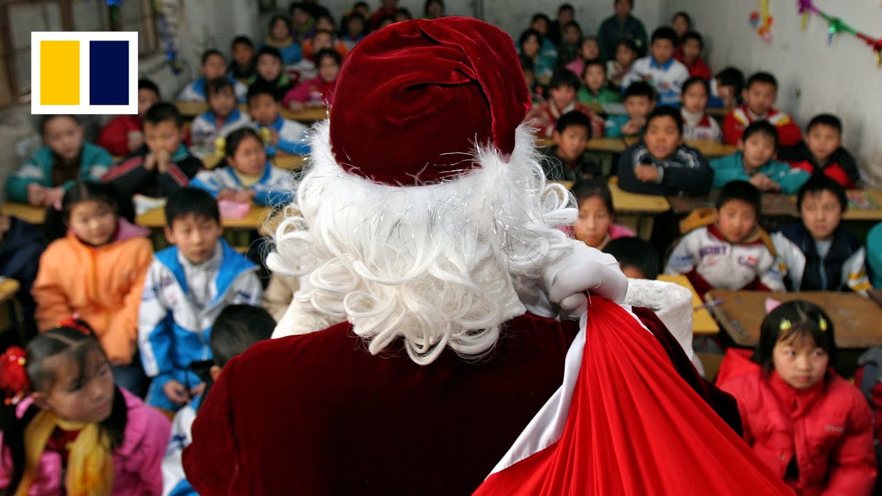 A battle of the Santas when Christmas first came to China - The Global ...