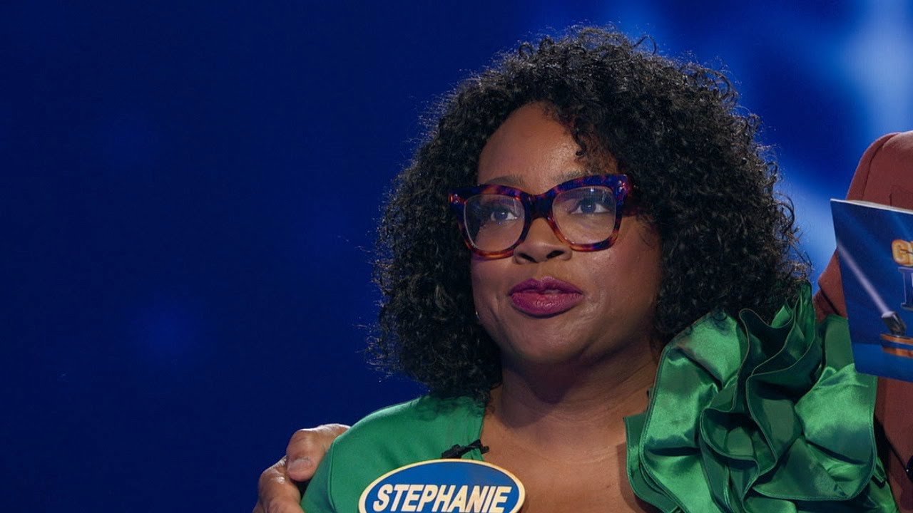 Stephanie Harper and Marymartha E. Ford Play Fast Money - Celebrity ...