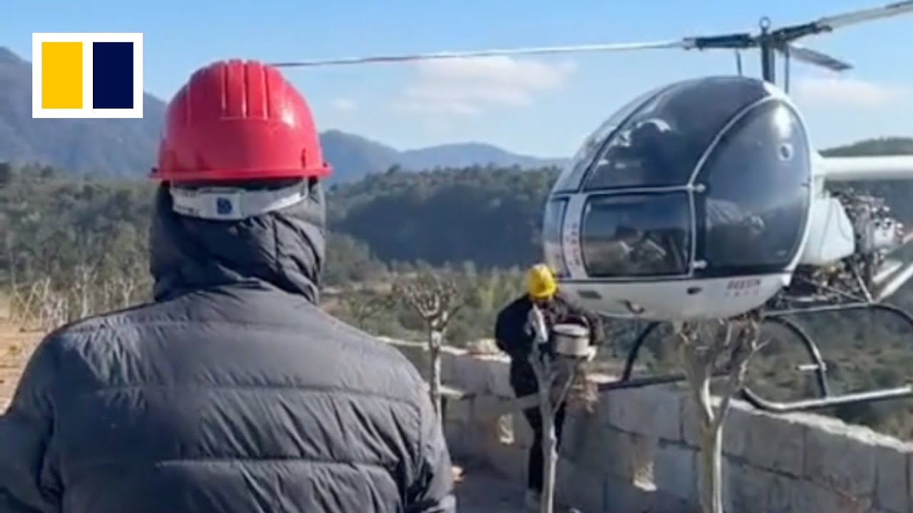 Boss flies helicopter to deliver lunch to workers - The Global Herald
