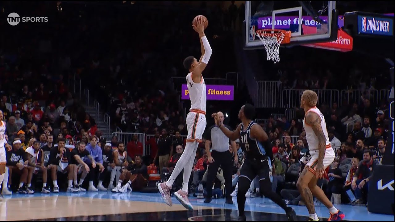 Victor Wembenyama Puts On A DUNK SHOW In Near Comeback | January 15 ...