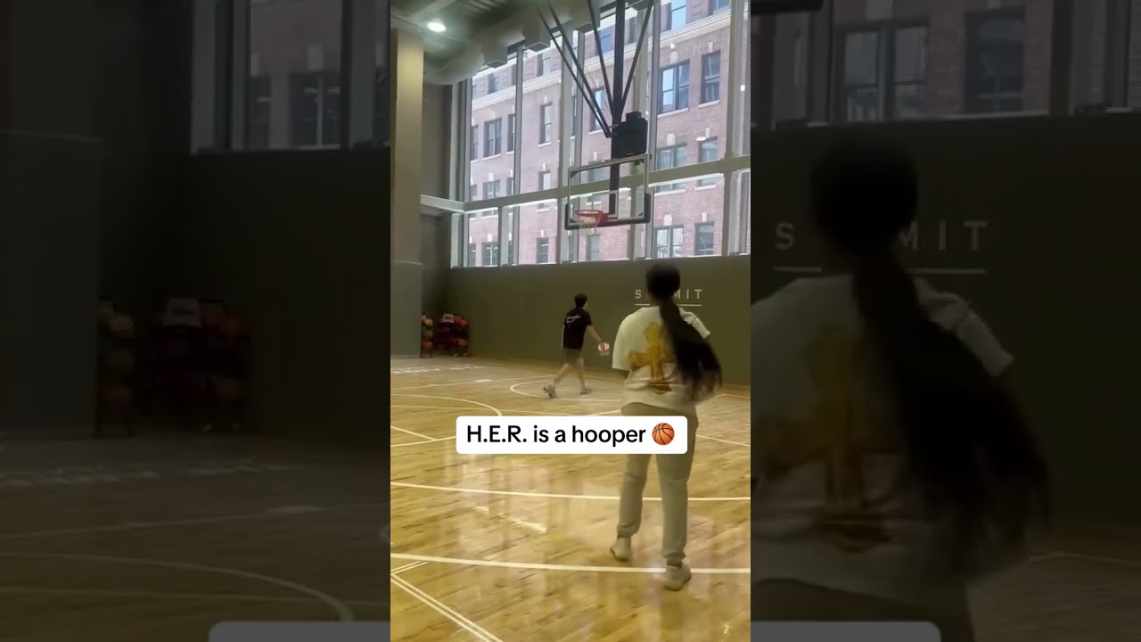 H.E.R. is a hooper (via @Brooklyn Nets, @Chris Brickley/TT) - The ...